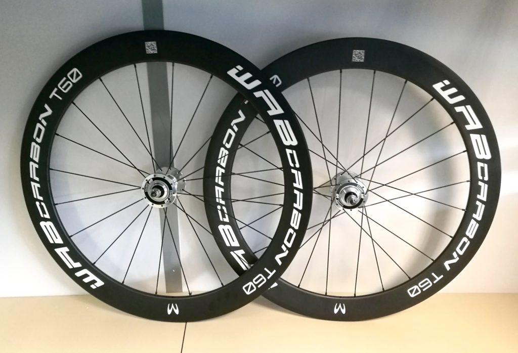 Roues Piste carbone et accessoires vélos | Wabcarbon Roues Piste carbone et accessoires vélos | Wabcarbon